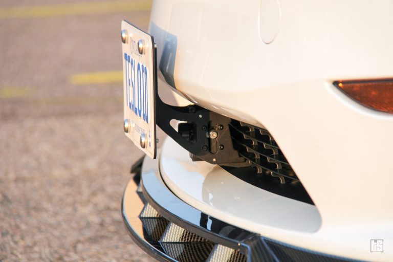 Model Y Performance Plate Holder - Tesloid USA