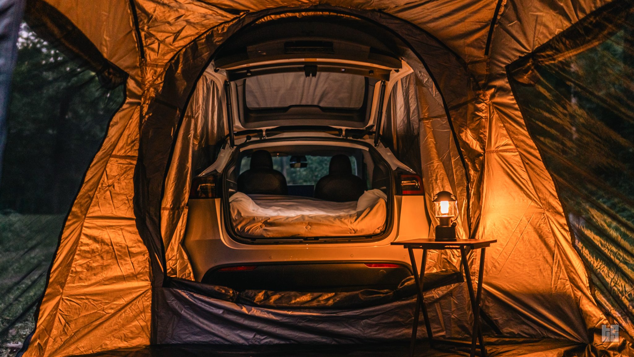 Model Y Camping Tent - Gen 2 - Tesloid USA