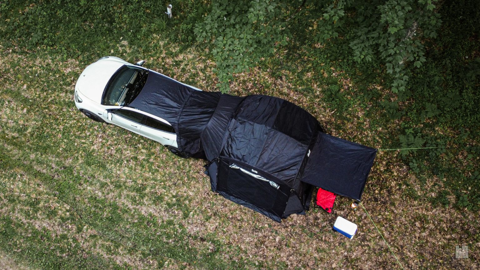 Model Y Camping Tent - Gen 2 - Tesloid USA