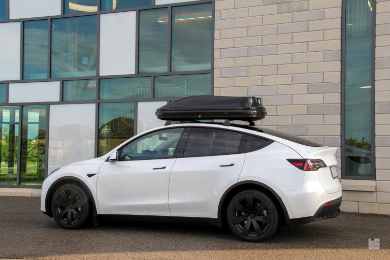 Model Y Rooftop Cargo Box - Tesloid USA