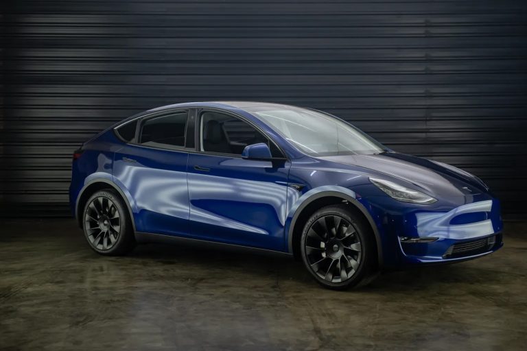 How to Use Smart Summon for Your Tesla - Tesloid USA