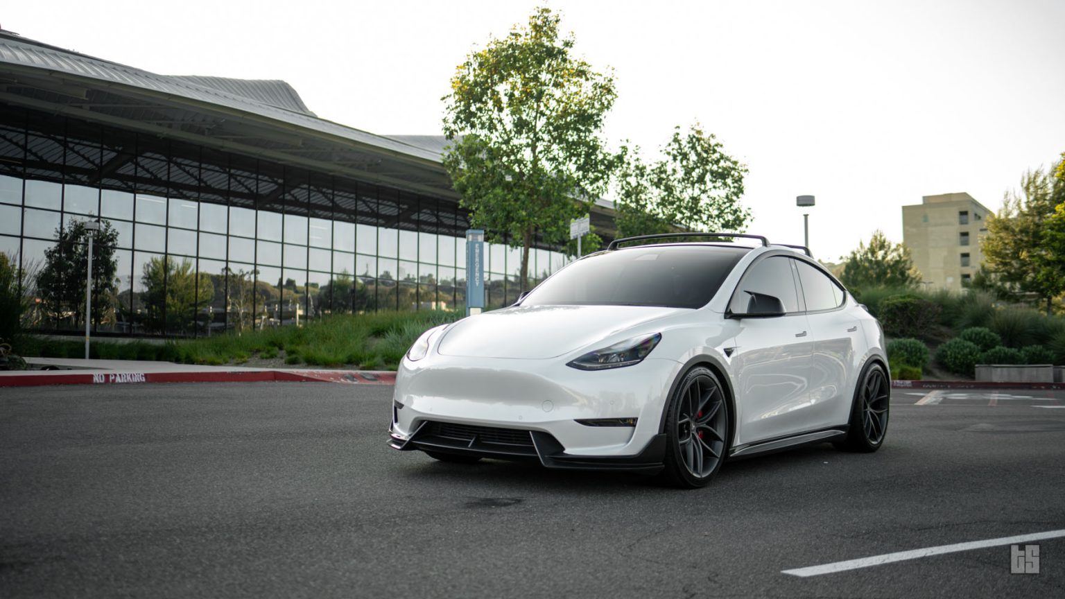 Model Y Performance Body Kit - Genuine Carbon Fiber - Tesloid USA